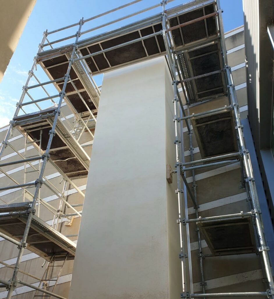 Location et montage d'échafaudages pour bâtiment et construction | L ...